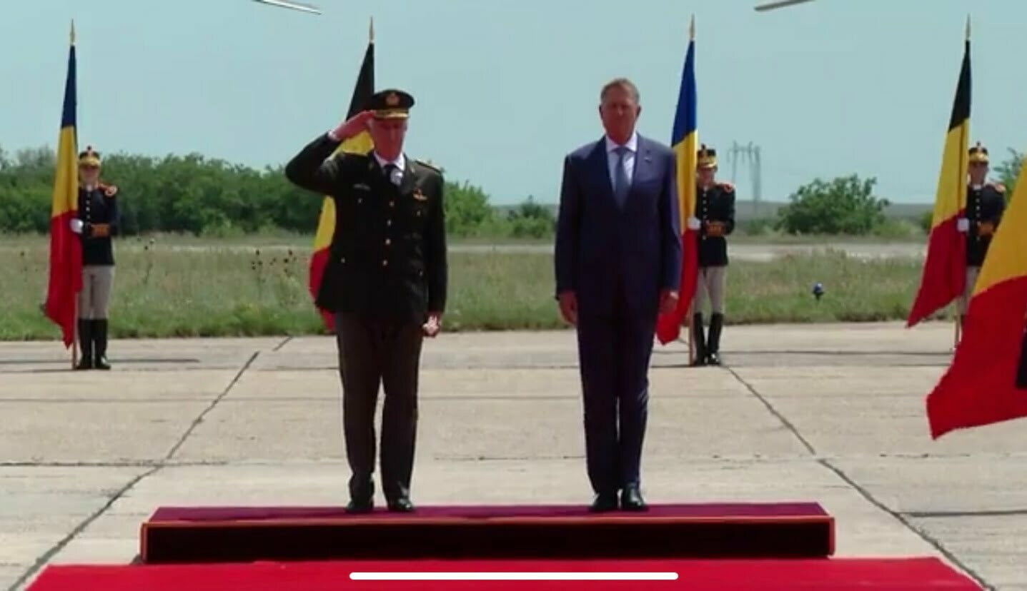 Regele Filip vizitează trupele belgiene dislocate în România